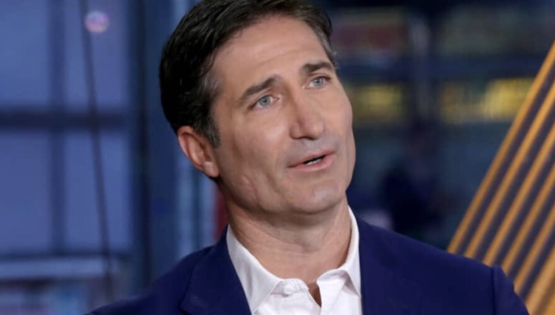 Starbucks estrena CEO: ¿Quién es y cuánto ganará Brian Niccol, el nuevo ...