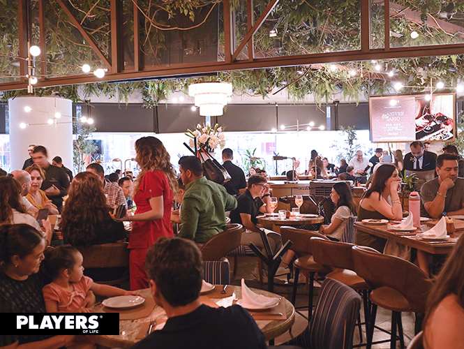 Mochomos celebra su sexto aniversario en Guadalajara